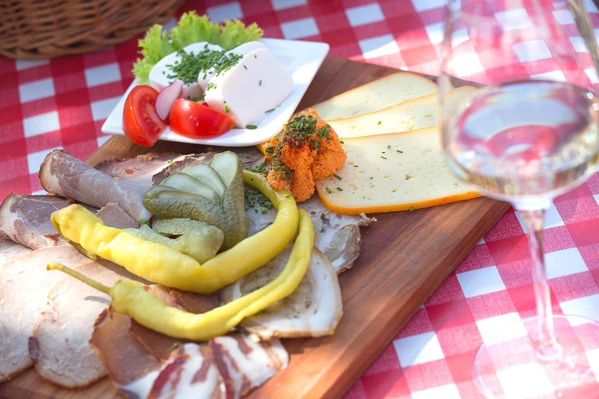 Mostheuriger Reikersdorfer - Mostbaron in Neuhofen an der Ybbs ...